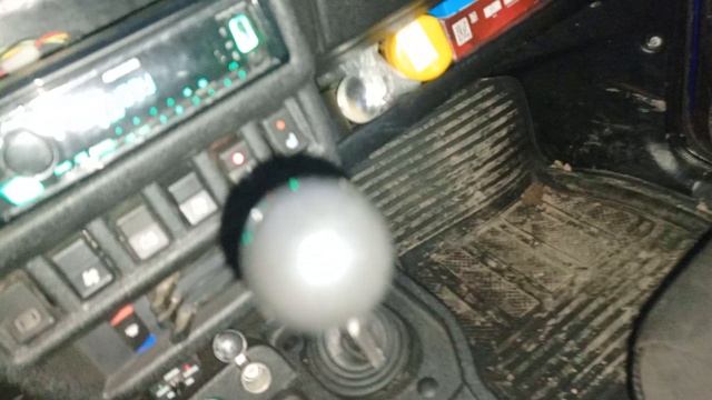 Купил и установил провода и кнопки обогрева сидений.