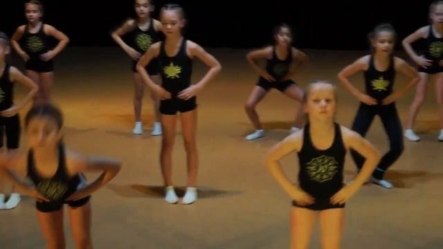 Вивчарь О.В., Ситников А.С., Развитие подвижности в технике современного танца