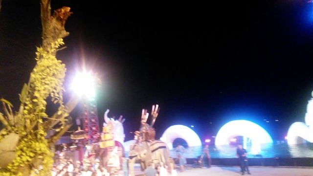 в Тайланде,Сиам Нирамид