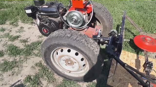 Роторная косилка КР-3 ЗиД Сезон 2021 открыт: Смазываем, точим ножи, обкашиваем территорию