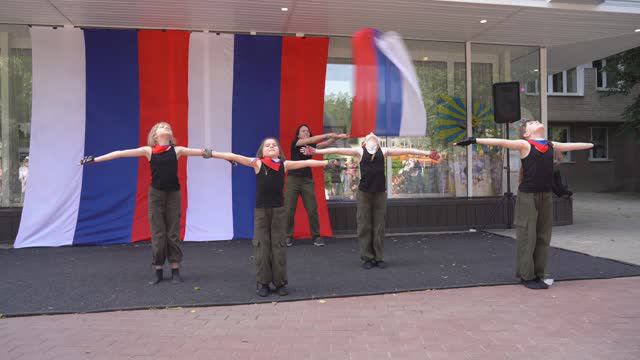 Концерт ко Дню России.