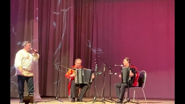 Когда мы были на войне - Сергей Брянский и дуэт баянистов Виктор Баринов и Николай Баринов.