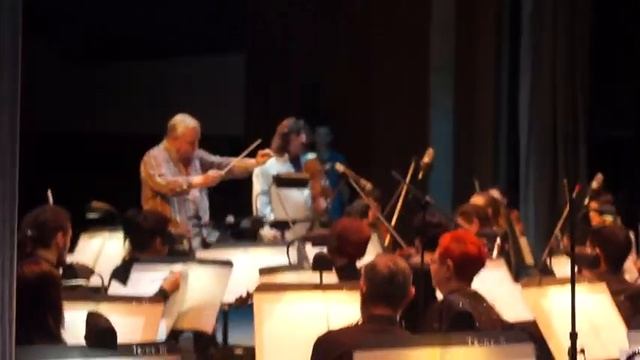 Репетиция концерта скрипача-виртуоза Вардана Маркоса с симф.оркестром, Красноярск, 29.05.2016