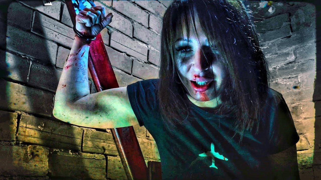 Любительница Острых Ощущений, Но не по своей воле