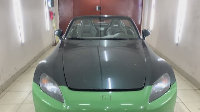 Оклейка в винил редкого автомобиля Honda S2000