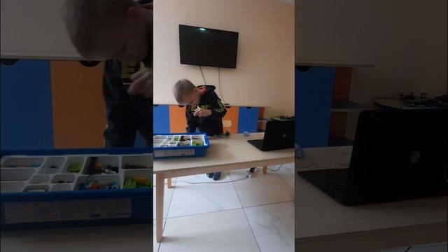 Робототехника. 2 место. Часть 3. Дель Антон.mp4