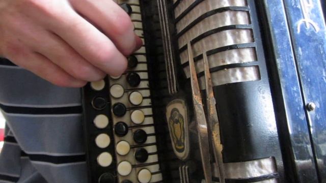 Калина красная - на баяне + вокал