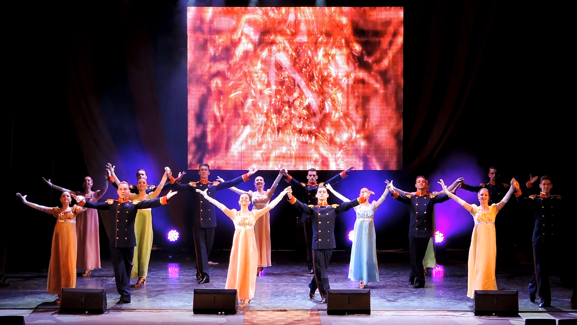 Ансамбль бального танца «Надежда» - «Маскарад» (2015)