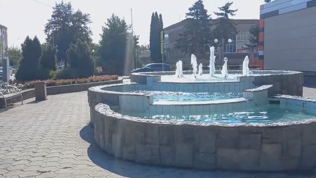 Улица Кооперации в станице Ленинградской. Художественная кладка.