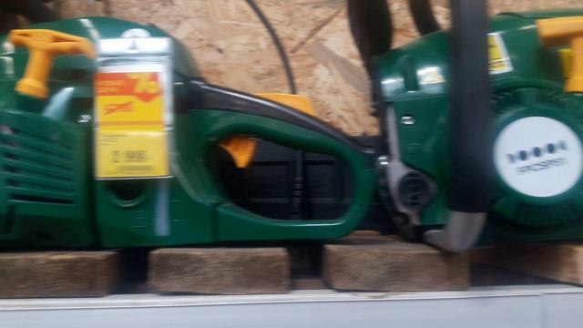 Касторама самые дешевые бензопилы.