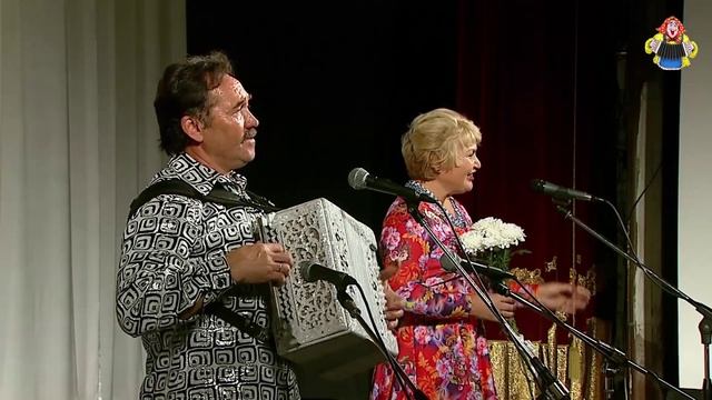 "НЕ ГАДАЙТЕ НА РОМАШКЕ" Светлана Калачева и Владимир Опарин в гостях у "Митрофановны".