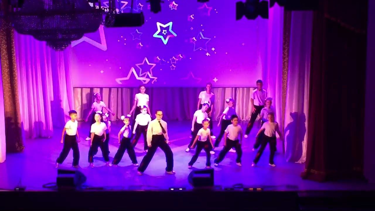 Танец «Учат в школе», праздничный концерт посвящённый дню Матери 2023