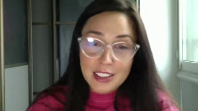 Ну-ка, фрукты, встаньте в ряд. Викторина с Полиной Жуковой.