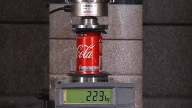 #shorts #short #satisfying #shortvideo пресс против Coca-Cola. #1.