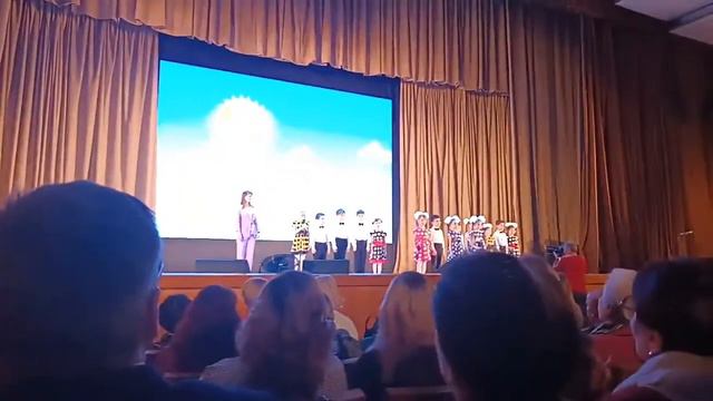 Праздничный концерт к 8 Марта