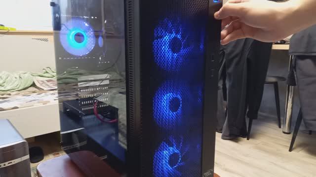 Сборка ПК с подсветкой в корпусе Deepcool
