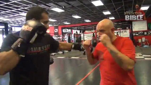 Тренировки контратак для ММА IV.oz.Fight.Club.Striker's.Bible.Vol.3