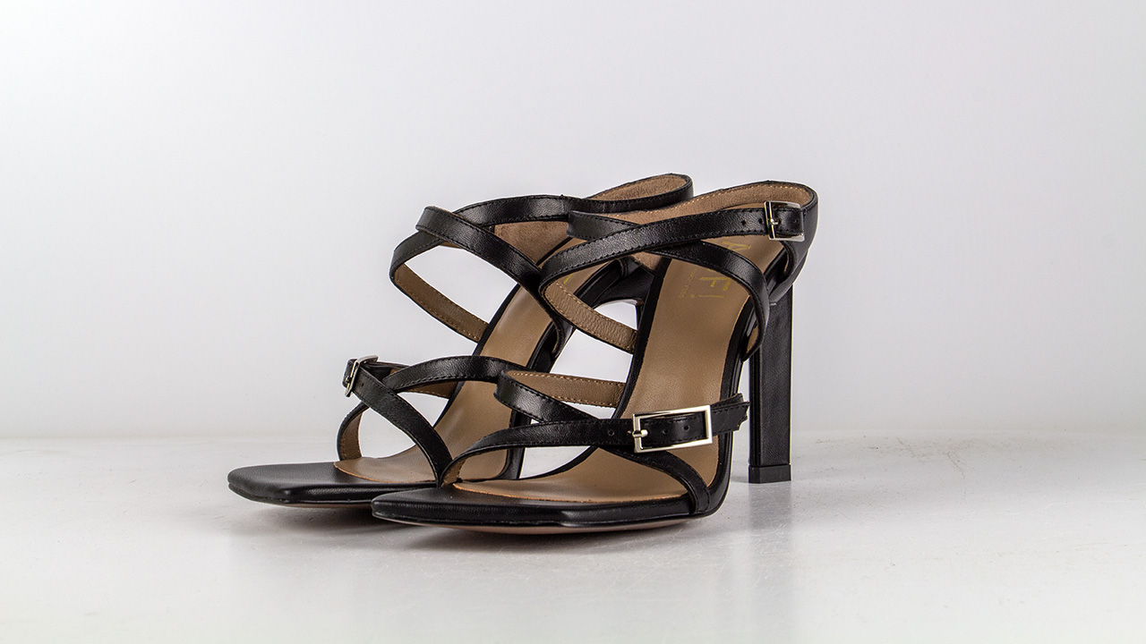 Сабо Lauf! женские черные F99-A62-4