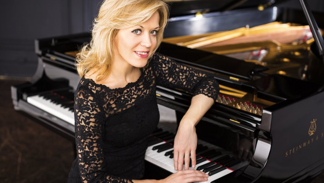 Пианистка.mp4