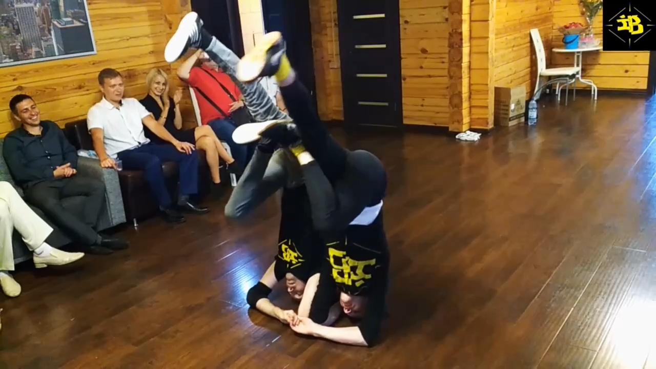 Incredible Brainiacs - Show for Wedding (special)