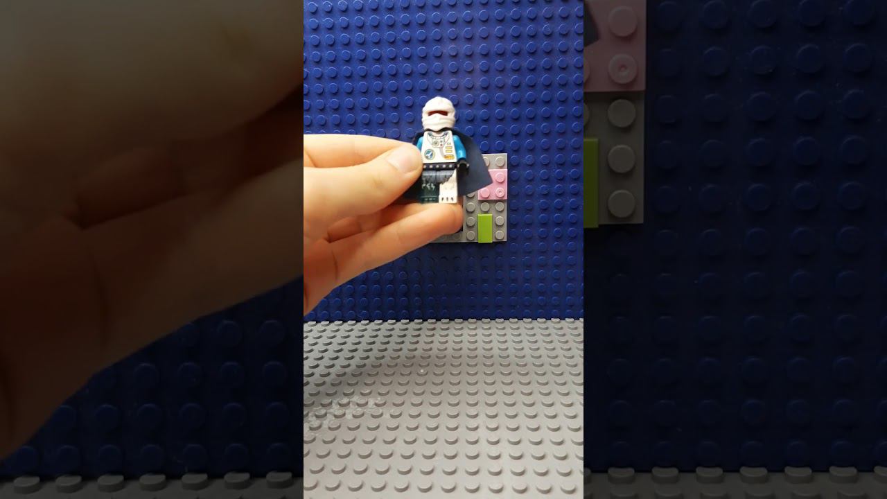 Ледяной ЛЕГО рыцарь.