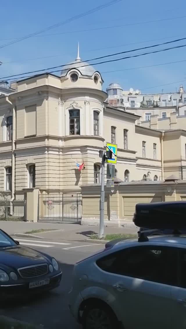 Особняк Ф.Г.Козлянинова. Писарева,12. Коломна-исторический р-н Петербурга