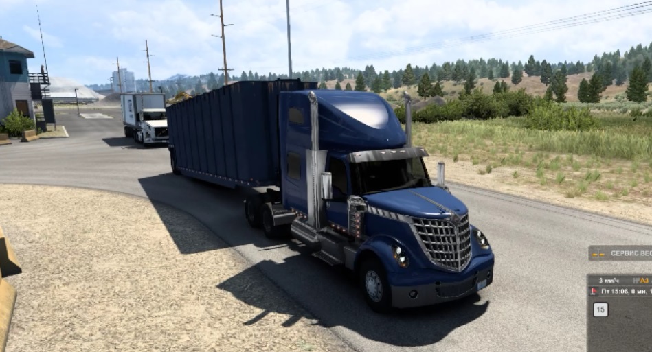 Перевезли цистерна-контейнер на арендованном траке, нанял второго сотрудника.