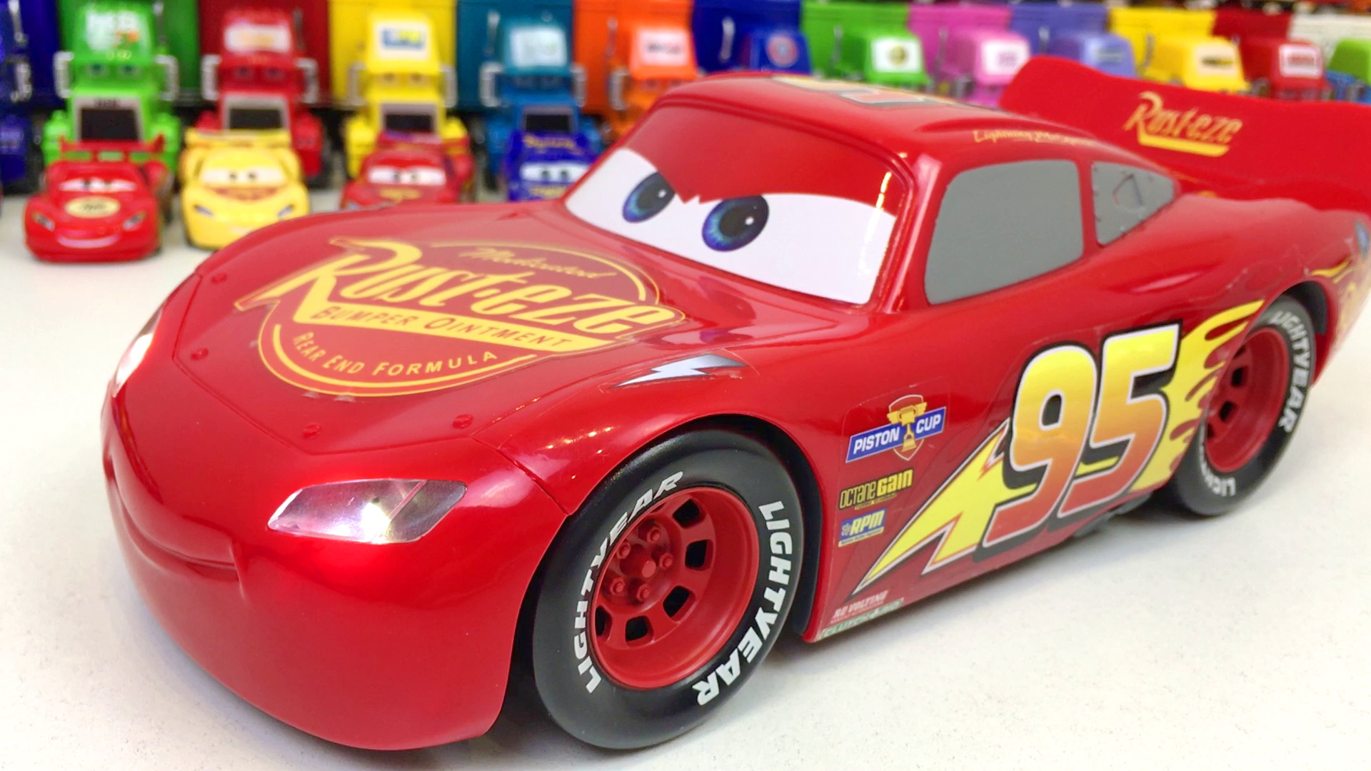 ? Молния Маквин Тачки 3 Игрушки Дисней Говорящий Безумный Гонщик