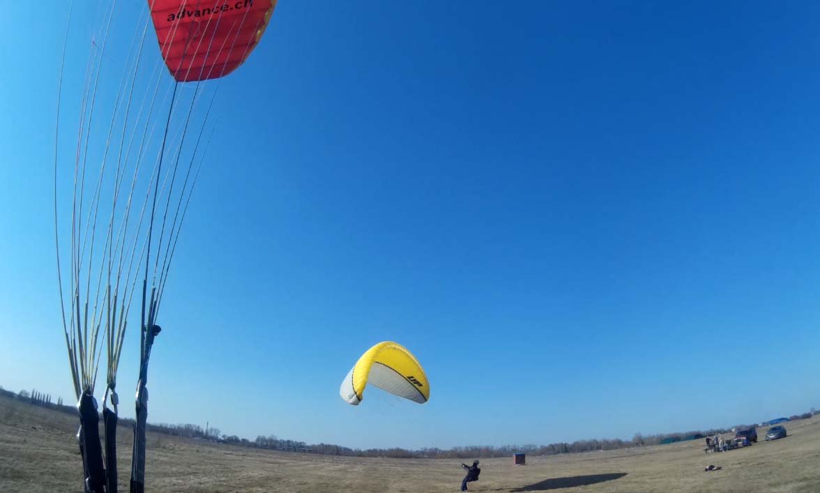 Параплан. Наземка на аэродроме 14.04.2018 г. Запутала крыло
