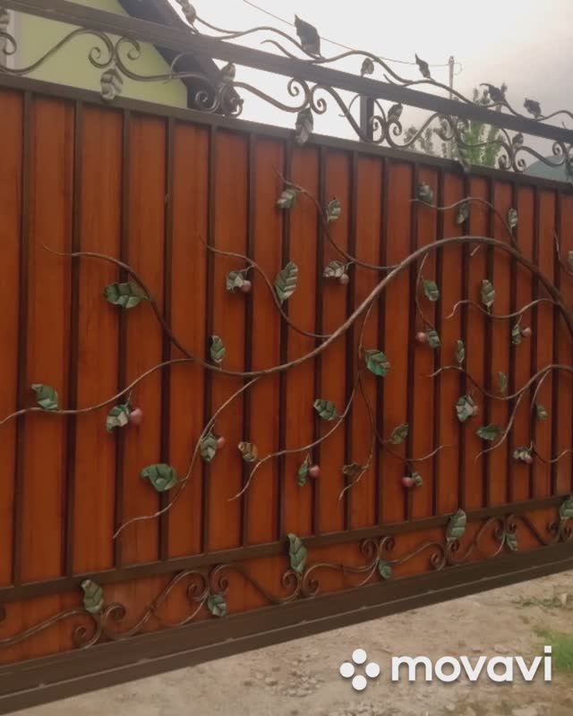 Как изготовить откатные кованые ворота.