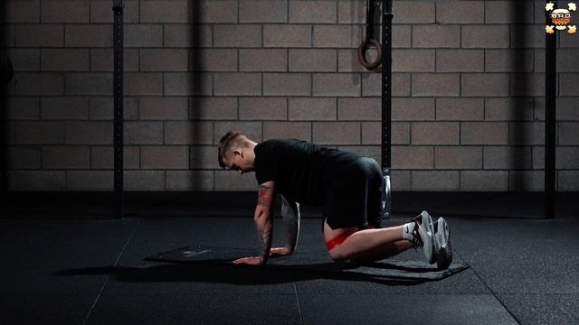 Отведение бедра с мини бенд на четвереньках