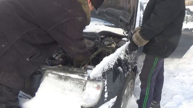 Мерседес W 124  2.3 заводим в -30 .