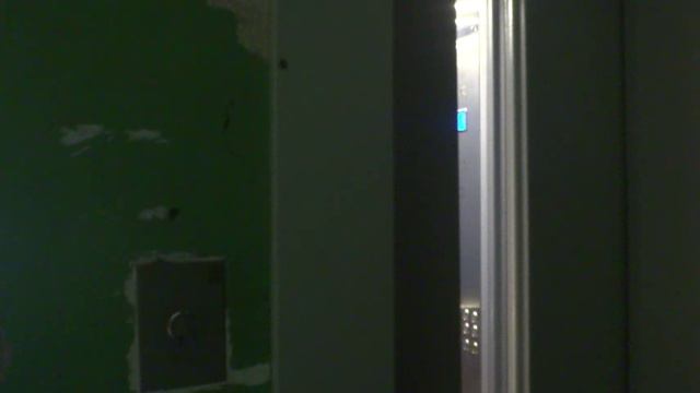 Электрический лифт (г. Павловский Посад), V=1 м-с, г-п 400 кг (11)