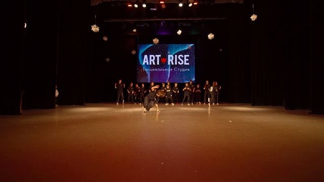 Breaking squad  (8-16 лет) Шамиль Азадов, Олег Афонин