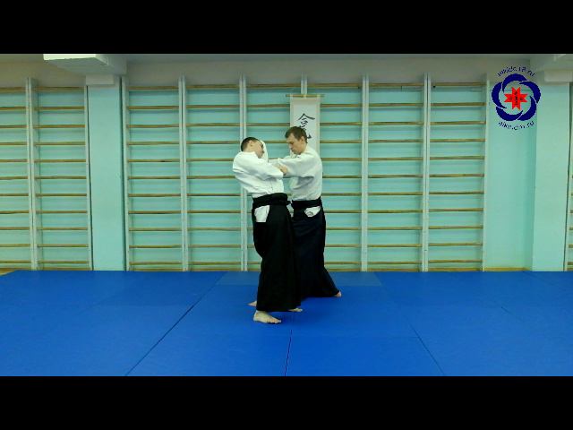 Коса Дори Шихо Наге Омоте (тачи вадза) / Техники Айкидо