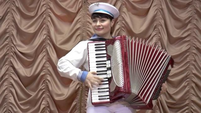 Экскурсия по музею русской гармоники Альфреда Мирека.