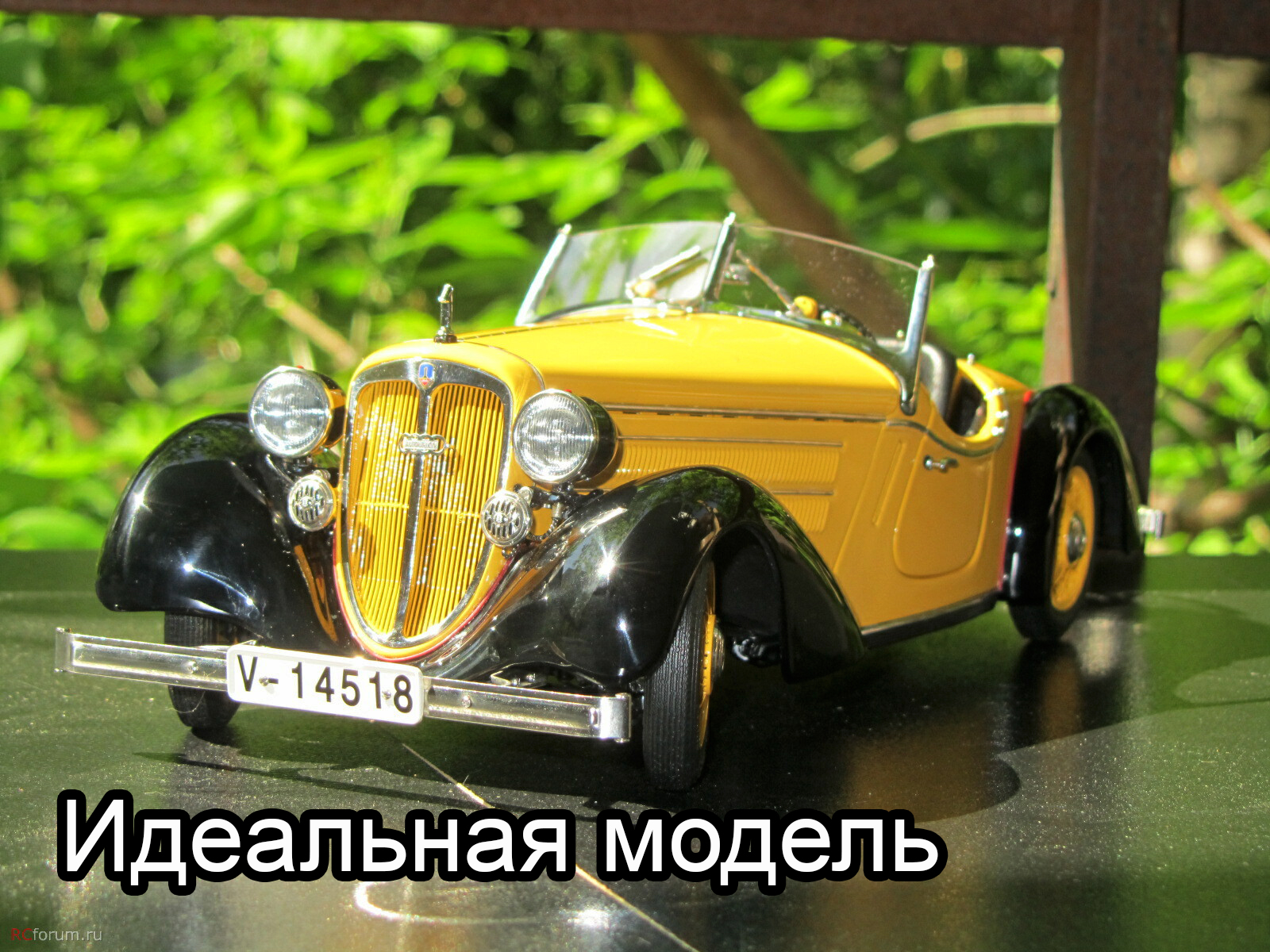 почему она так хороша?  обзор audi 225 front roadster 1935 CMC 1/18