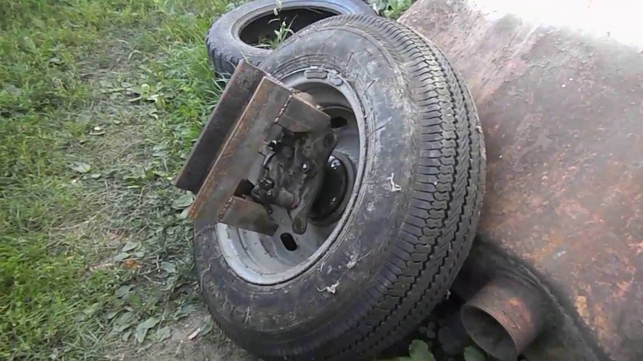 Самодельный трактор.Процесс сборки.Сварил переднюю балку #13.