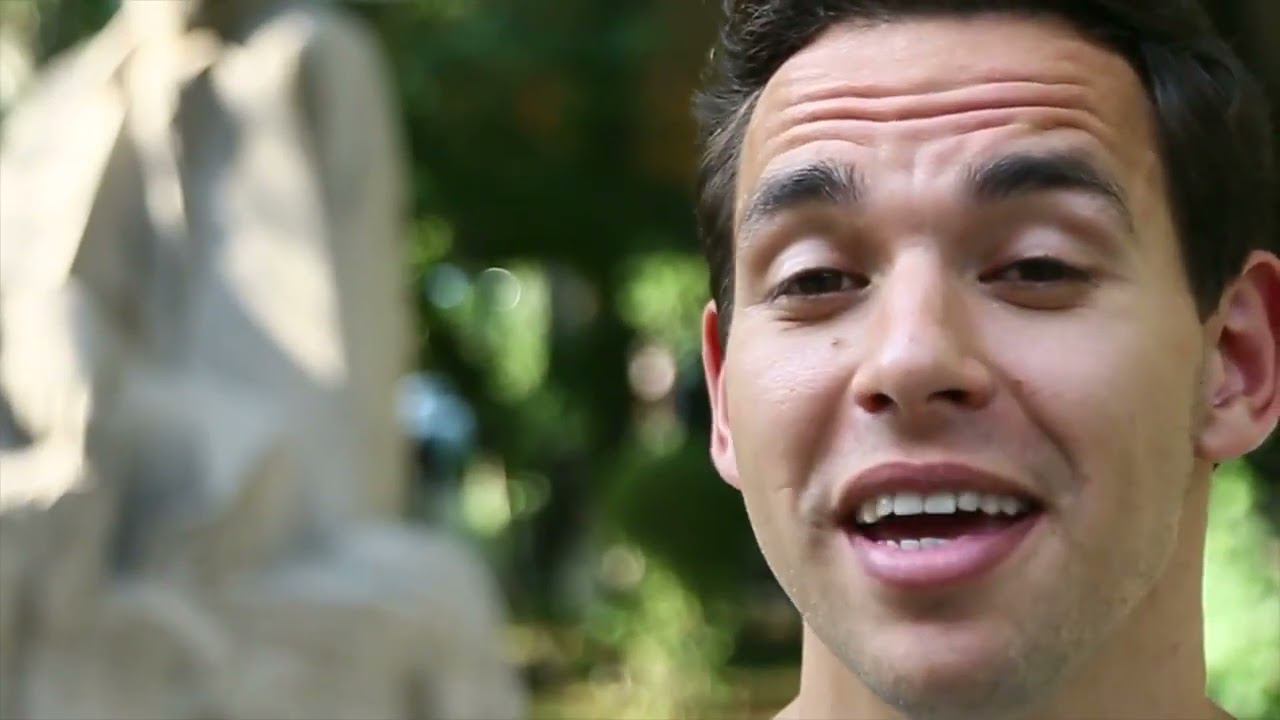 Дмитрий  Ведущий