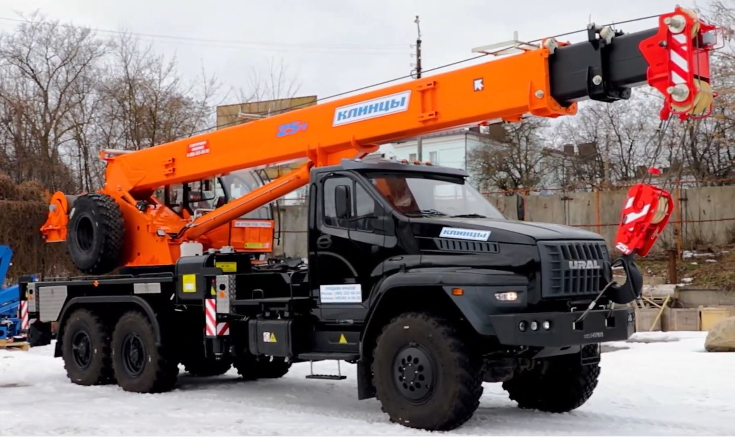 Обзор автомобильного крана КЛИНЦЫ КС-55713-3К-1 на шасси УРАЛ NEXT (6х6).