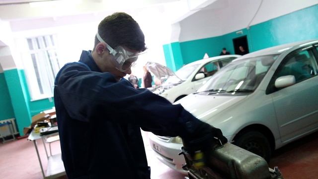 Видепрезентация условных предприятий Камполитеха.mp4