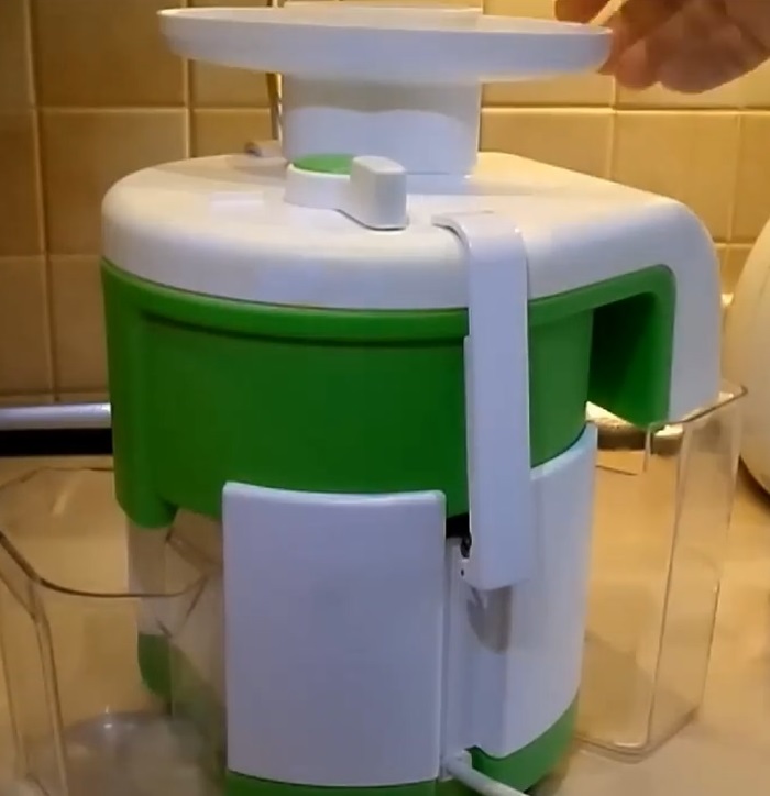 ОБЗОР СОКОВЫЖИМАЛКИ "ЖУРАВИНКА" СВСП-303.