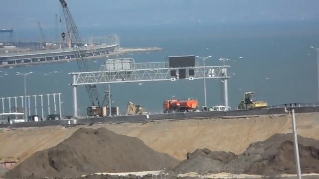 07.04.2018 Стройка Крымского моста, Тамань, смотровая площадка перед мостом