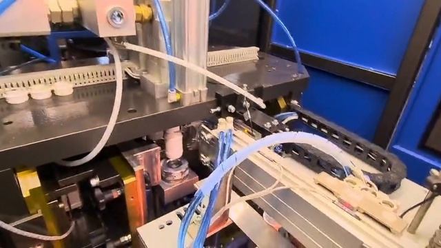Видео с запуска Автомата выдува ООО "Техноиндустрия" на молокозаводе