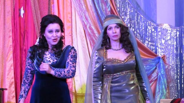 "Песня о Тбилиси". исп. Галия Чаванина-Валеева и Лариса Цыпина.