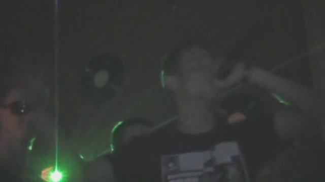 Старые Традиции (Polizei Del Toro, Блик Ти, Шухер, НаотБИТых prod.) в ДНДз (29.09.2012)