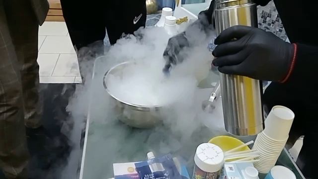 Как приготовить крио мороженое.