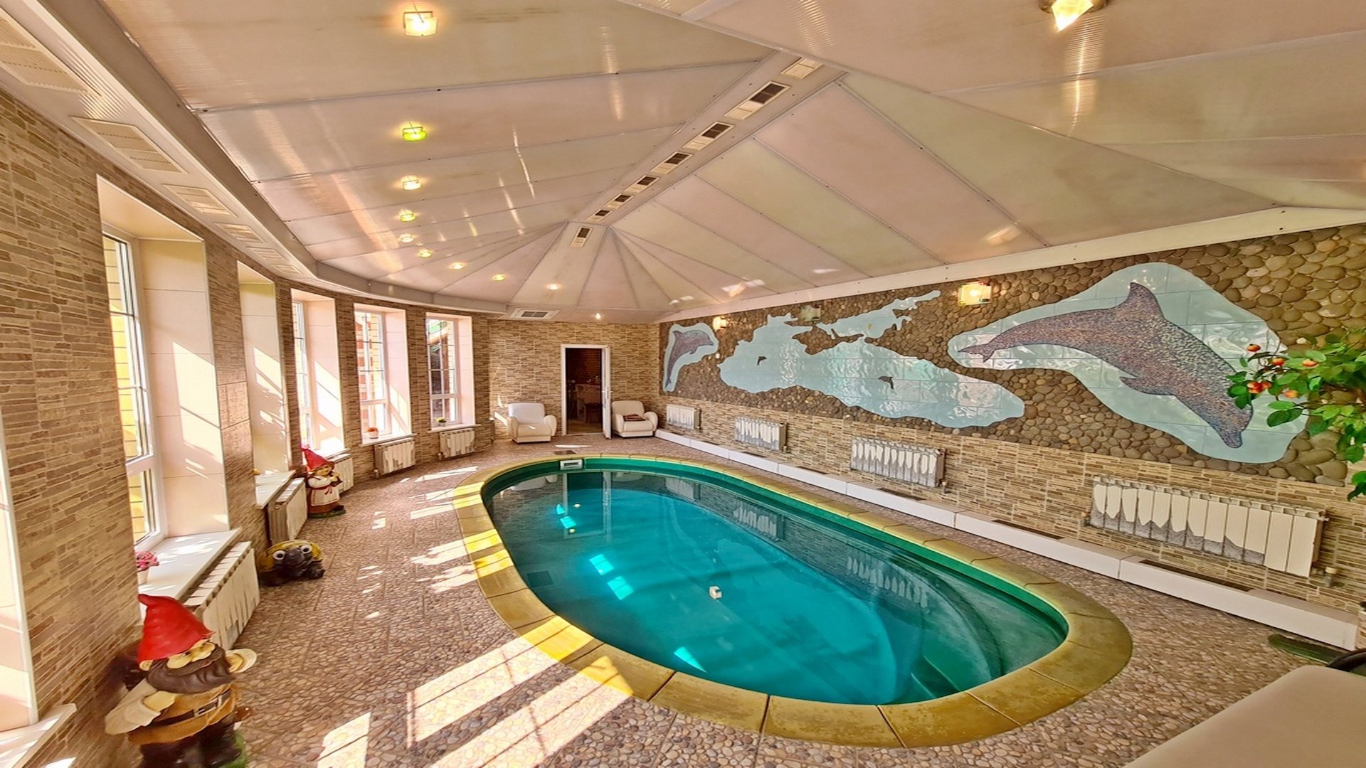 Отдых в Ейске: дом с баней и бассейном!