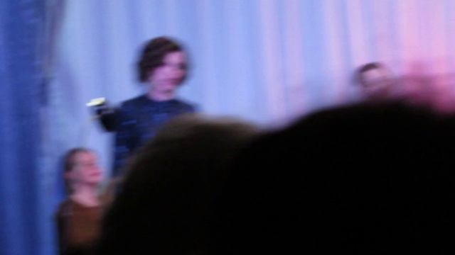 Хорошо. Ирина Шабалова и ансамбель хора.