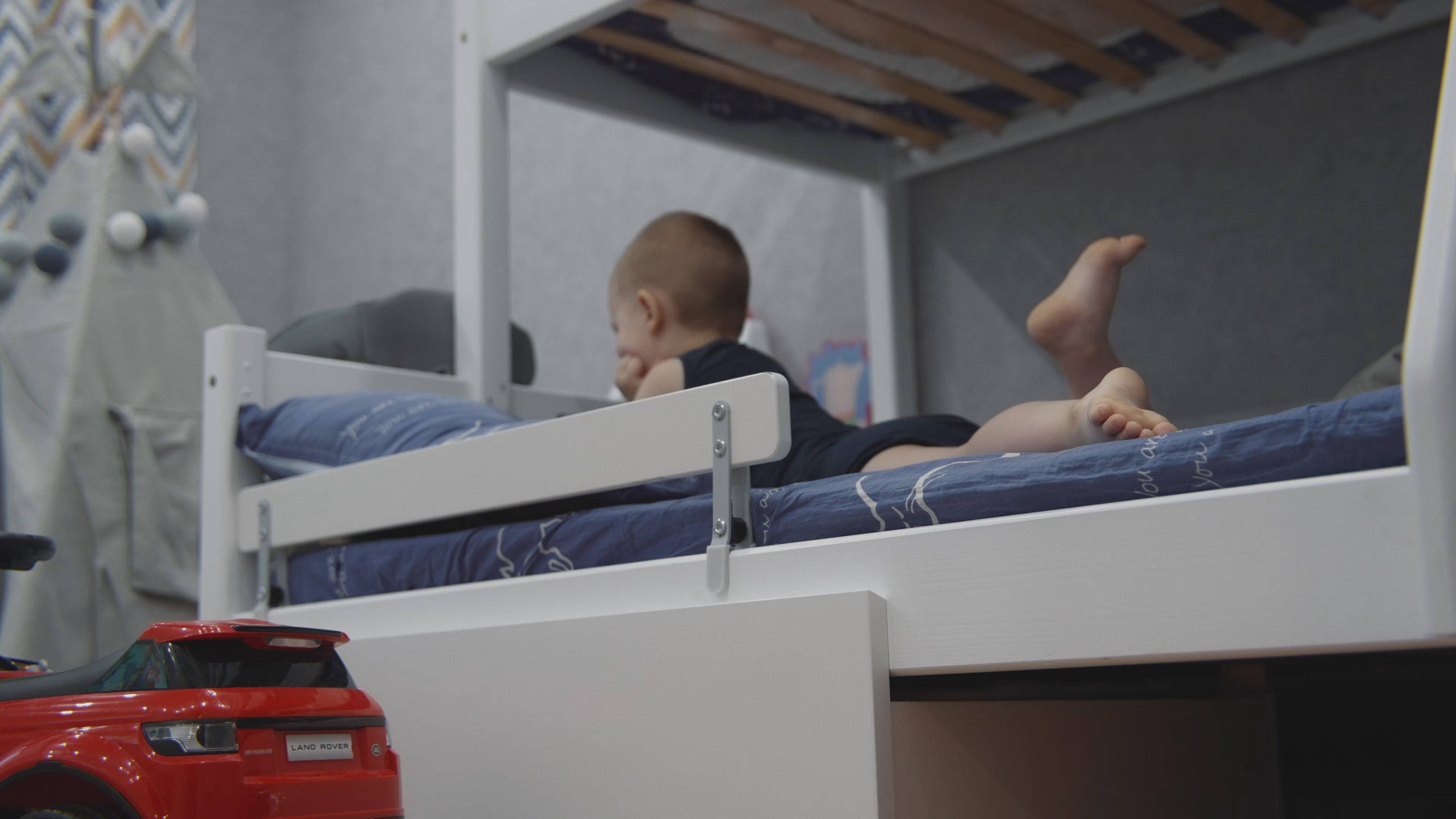 Егору Витальевичу 4 года